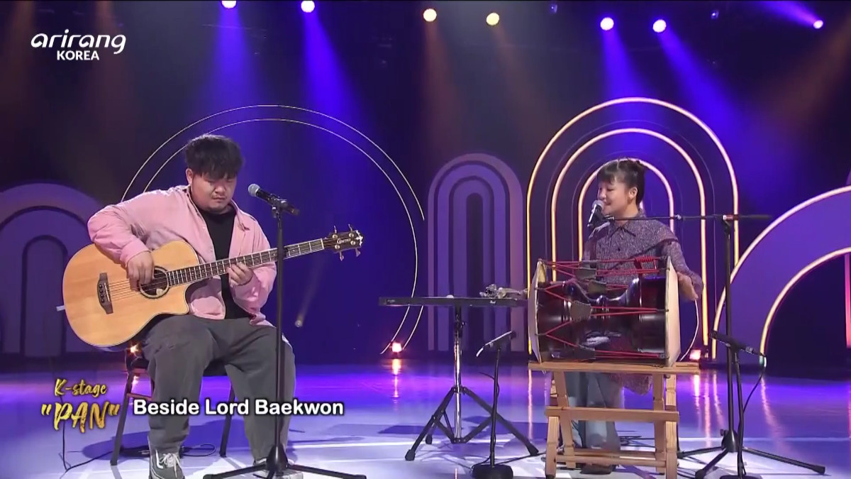 Arirang World HD nadal nadawany jest na 19,2°E